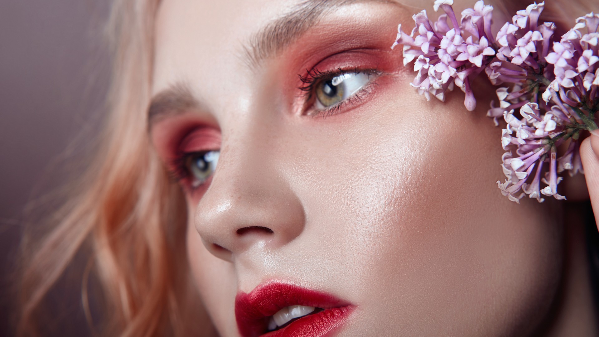 360 Seminar: Summer Glam Makeup Look