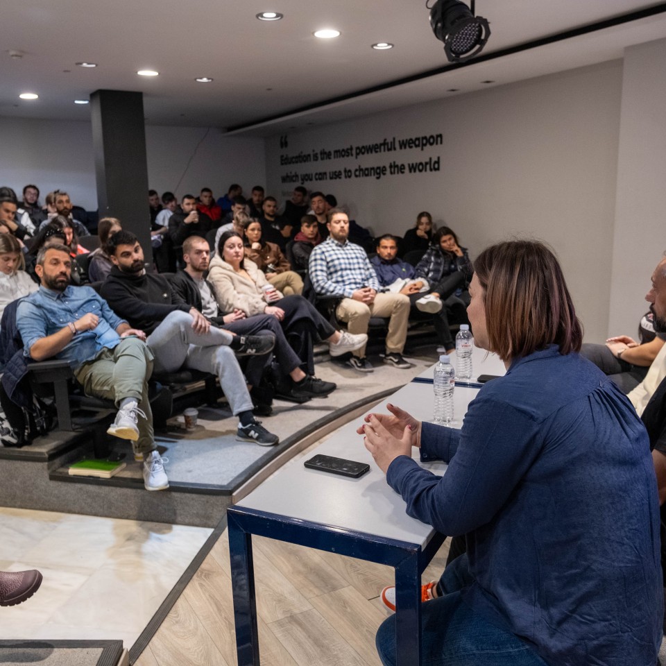 360 Seminar: How to become a Leader?